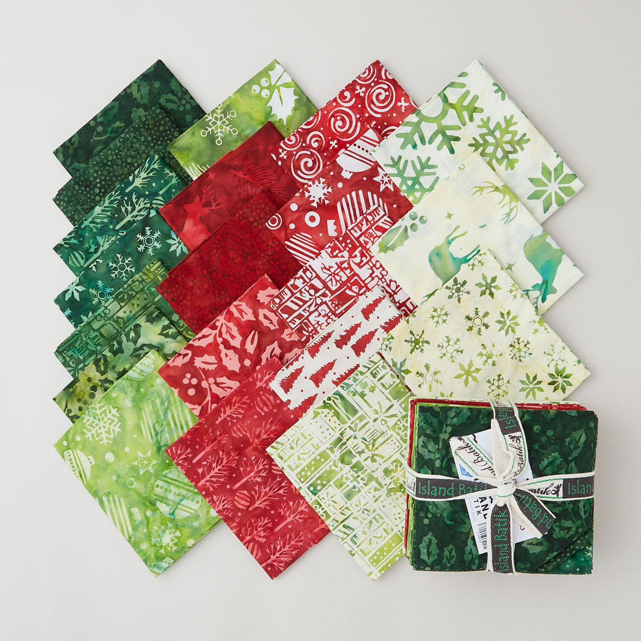 Festive Wishes Batiks Fat Quarter Bundle