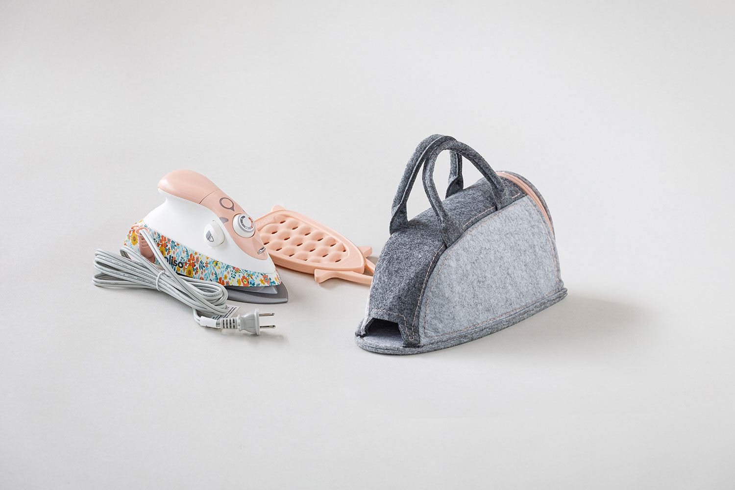 Missouri Star + Oliso Mini Iron and Case