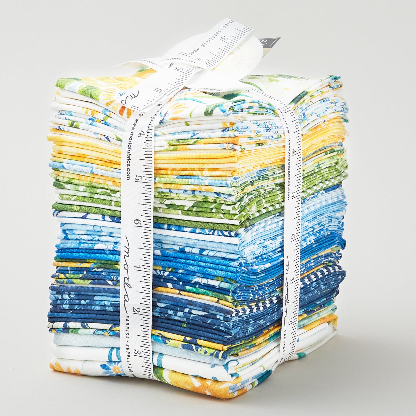 Sunshine and Blue Skies Fat Quarter Bundle