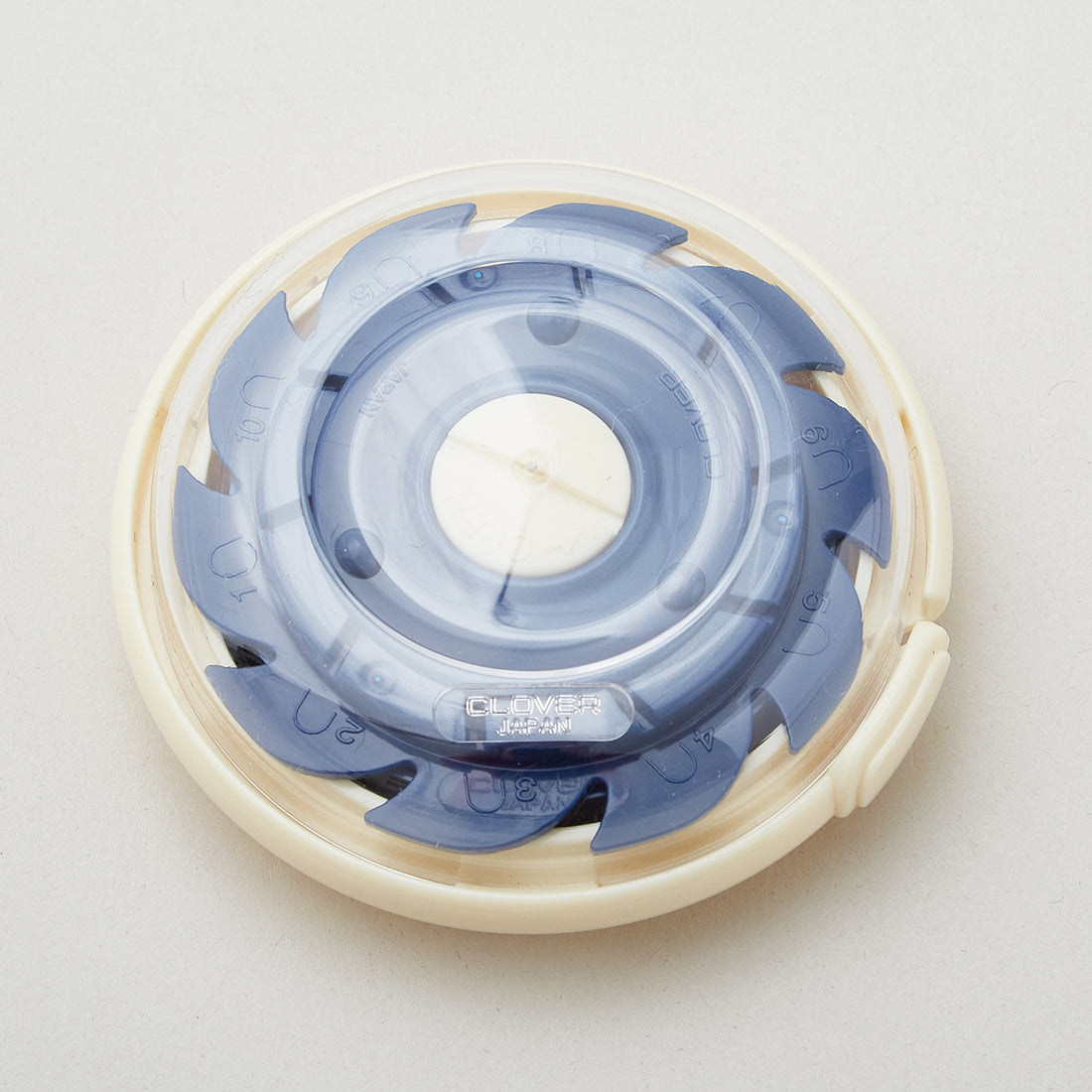 Dome Threaded Needle Case