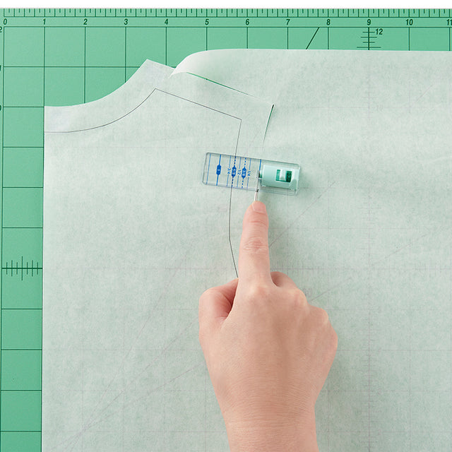 Clover Pattern Cutting Guide