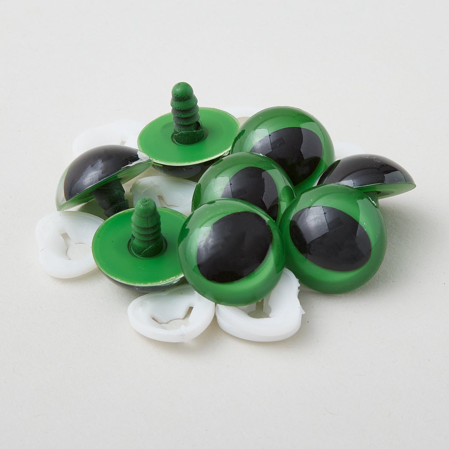 Plastic Slit Pupil Safety Eyes - 21mm Green - 4 Pairs