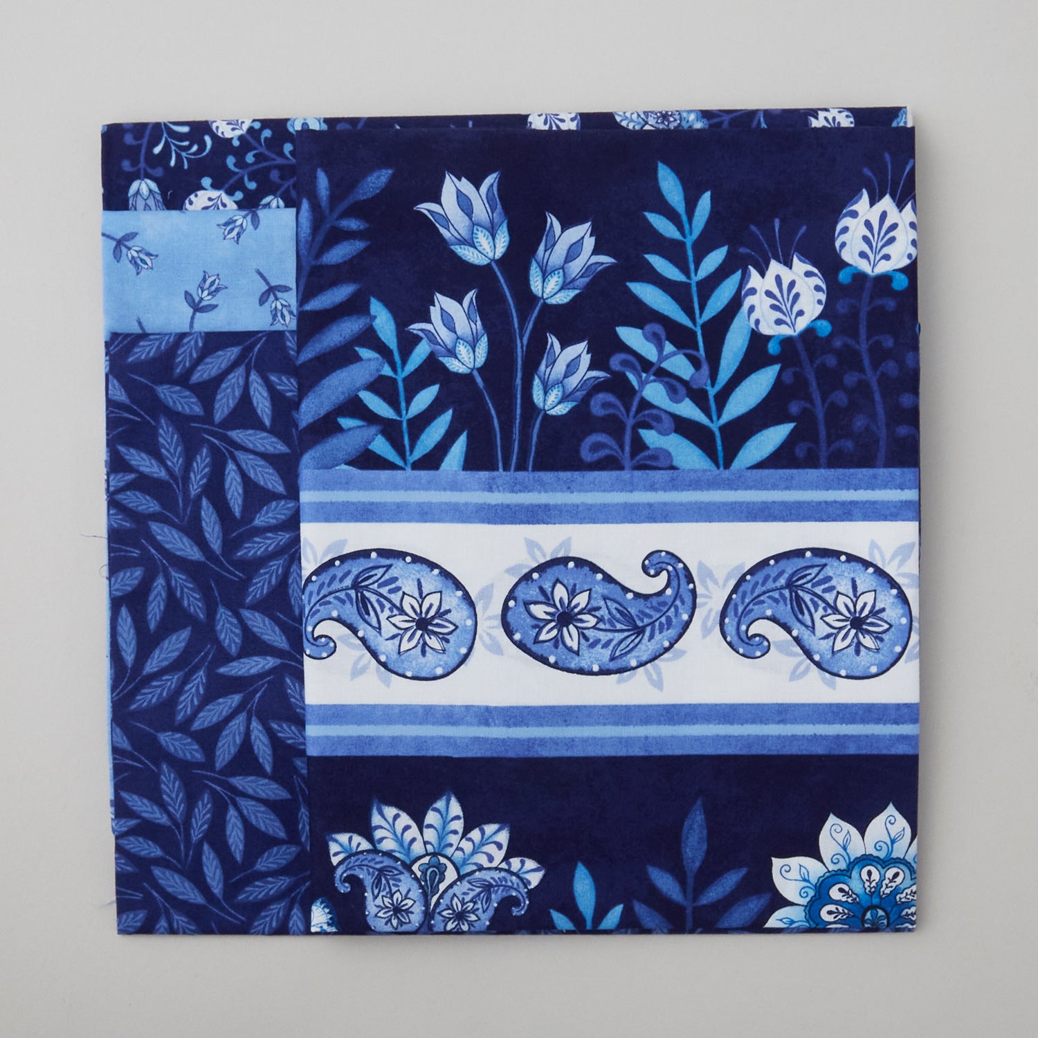 Blooming Blue Placemats Kit