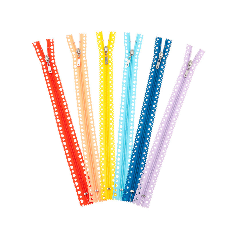 Missouri Star Fancy Zips 14" 6-pack - Stars and Hearts