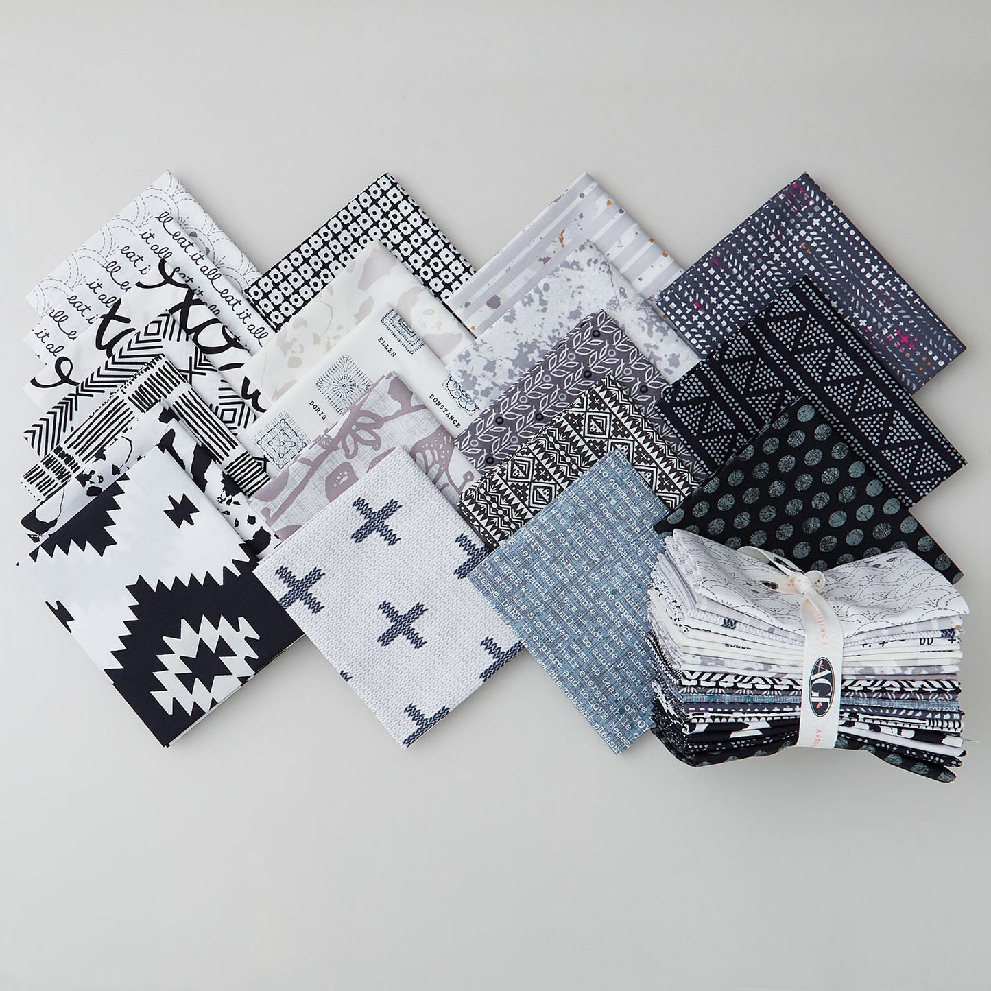 Spectrum Bundles - Shadow Fat Quarter Bundle