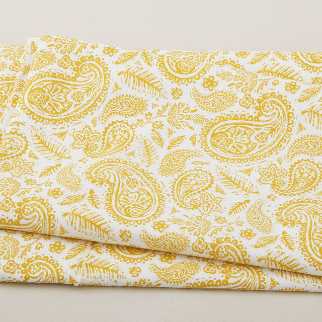 Mellow Yellow - Paisley White 2 Yard Cut
