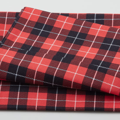 Red Plaids - Red Black Trad Plaid 2 Yard Cut