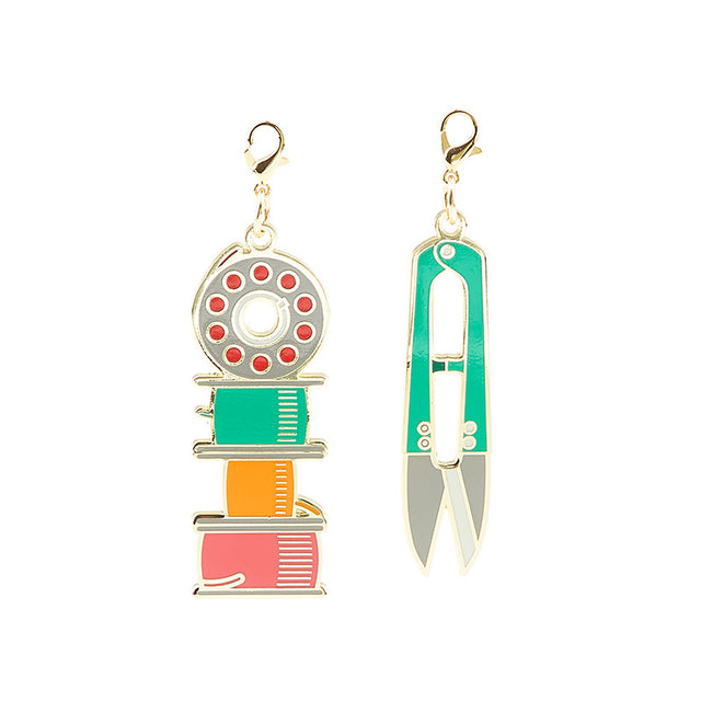 Sew Cute Zipper Pulls - Bobbins and Snip