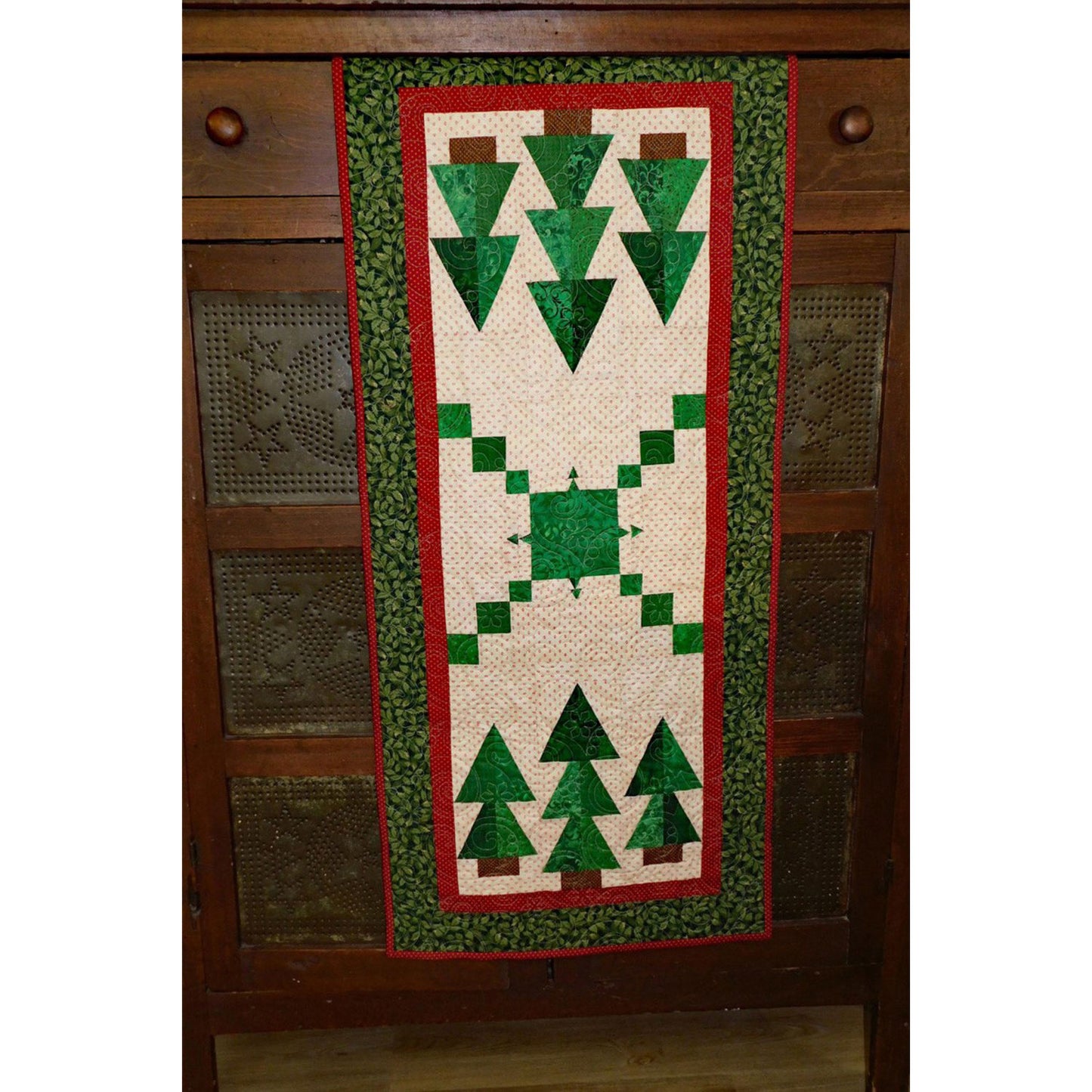 Northwoods Runner Pattern